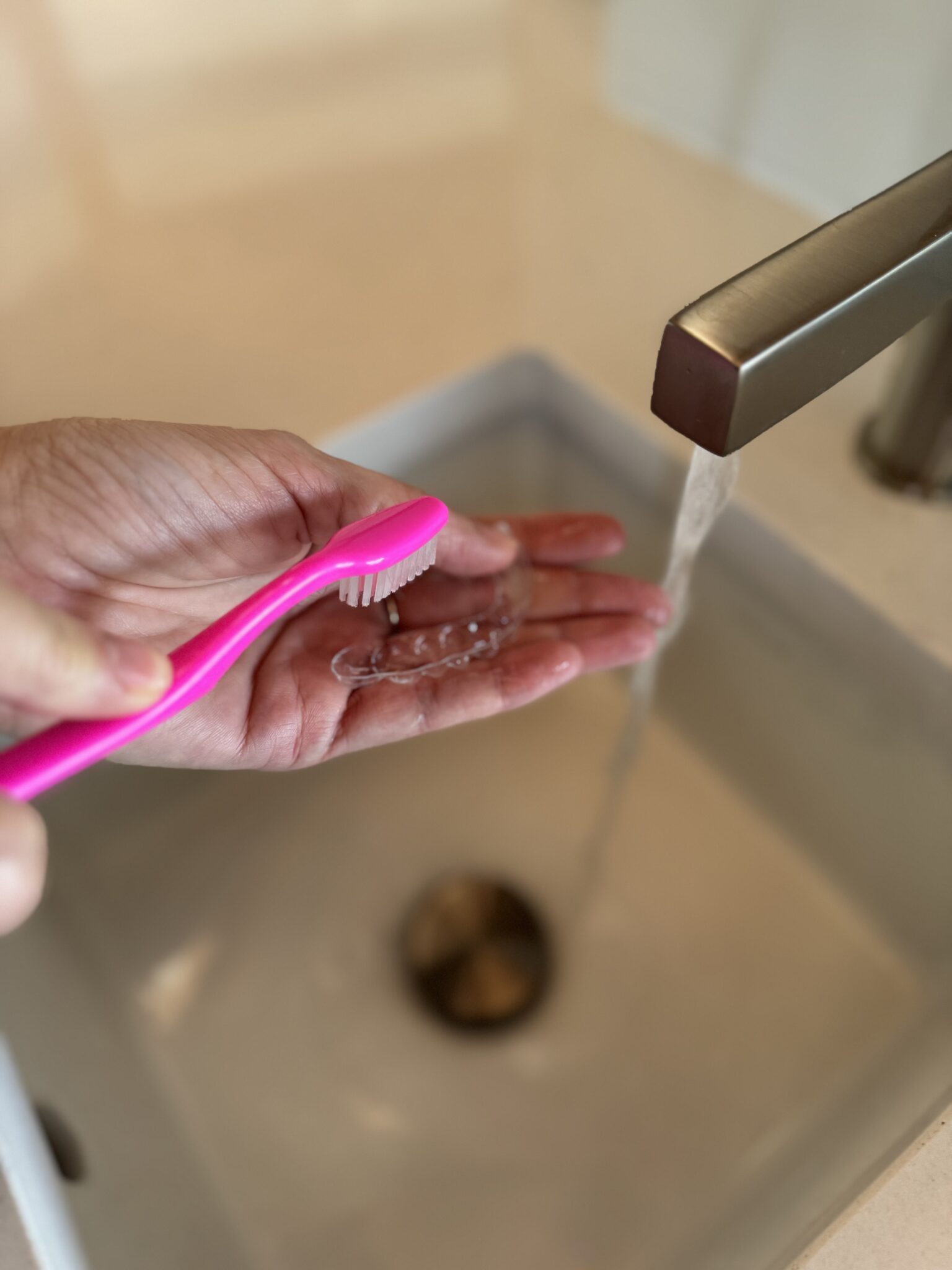 How to Clean Invisalign Aligners: Expert Tips - Freeman Orthodontics